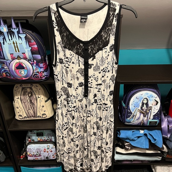 Hot Topic | Dresses | Hot Topic Disney Alice In Wonderland Dress | Poshmark